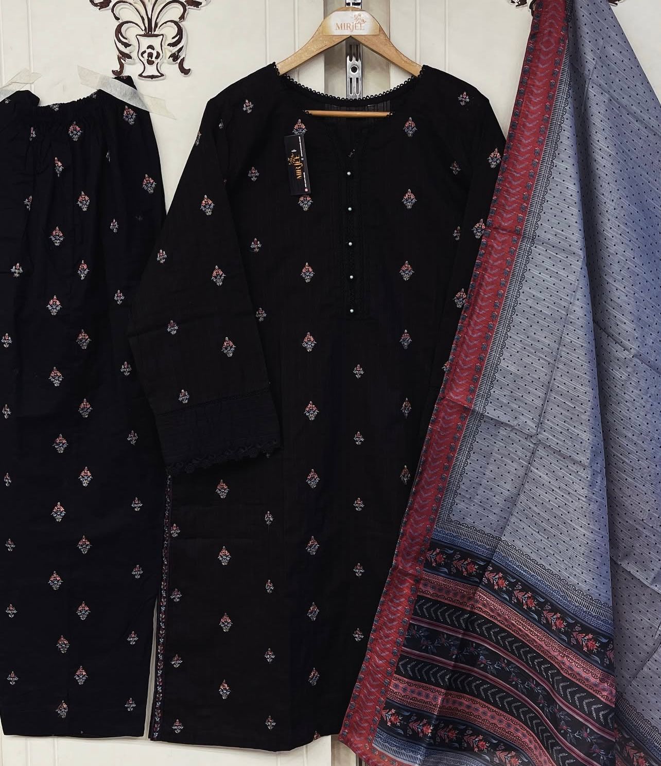 Luxury Embroidered 3pc Suit – MirJee